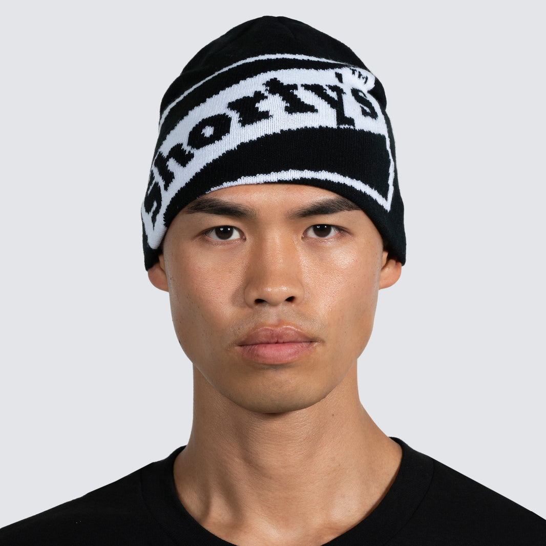 HEADWEAR – PLEASURES